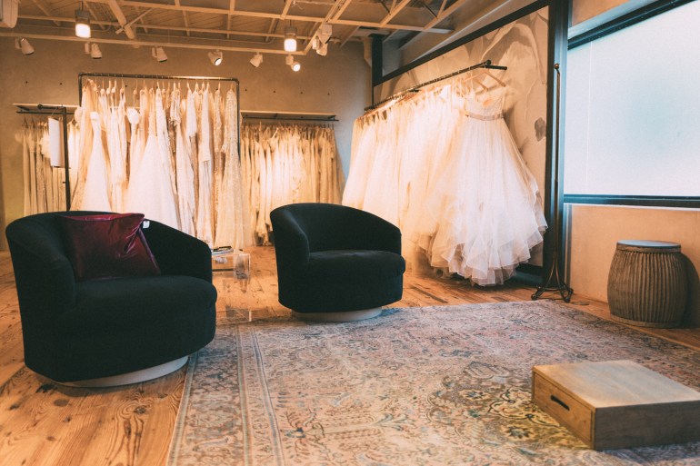 Wedding dress shopping at BHLDN – whereiskirstie